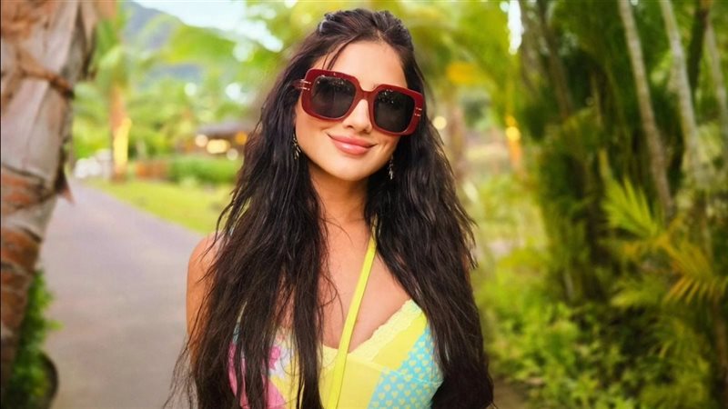 مي عمر تبدأ التحضير لمسلسل جديد مع المخرجة مريم أبو عوف